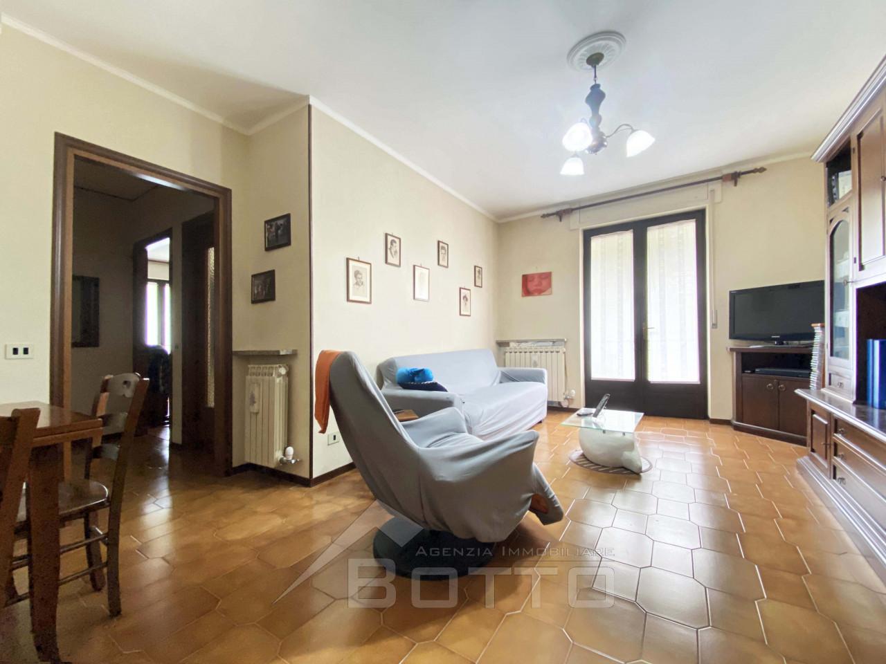 Appartamento in vendita a Varallo