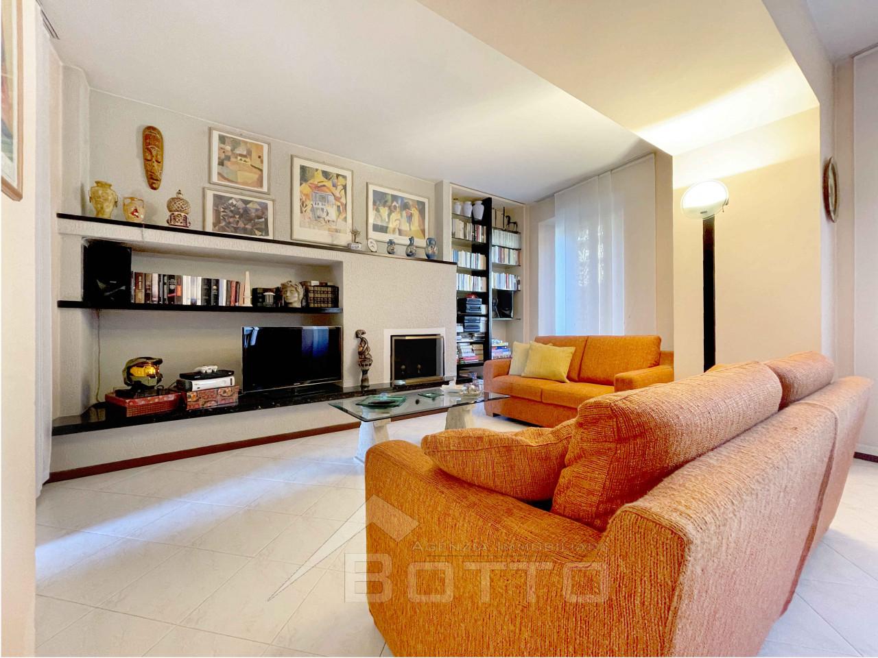 Villa a schiera in vendita a Maggiora