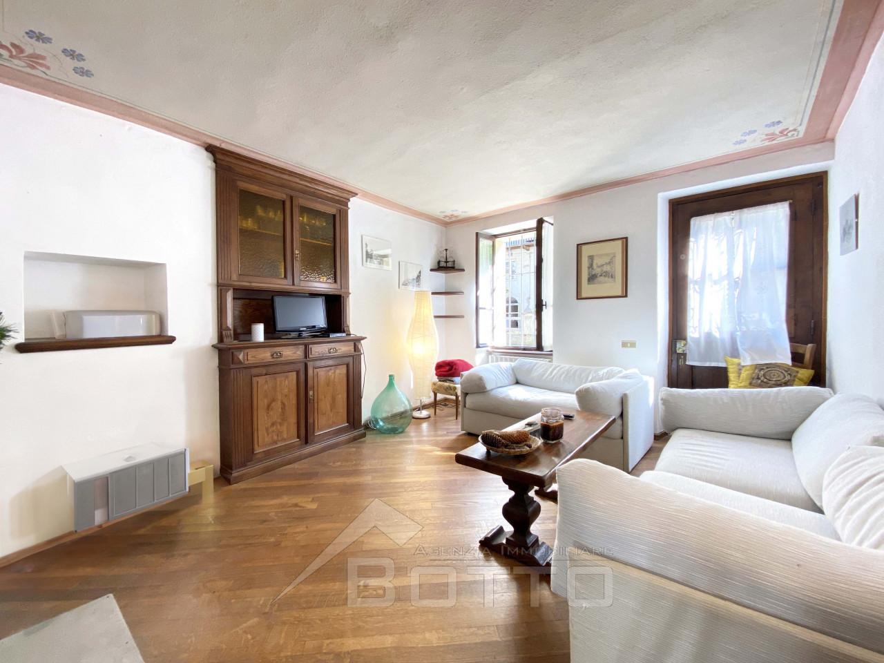 Casa indipendente in vendita a Mollia