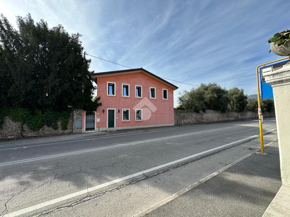 Ufficio in affitto a Bassano Del Grappa