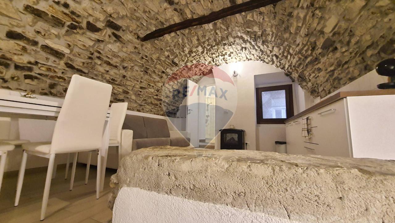 Appartamento in vendita a Apricale