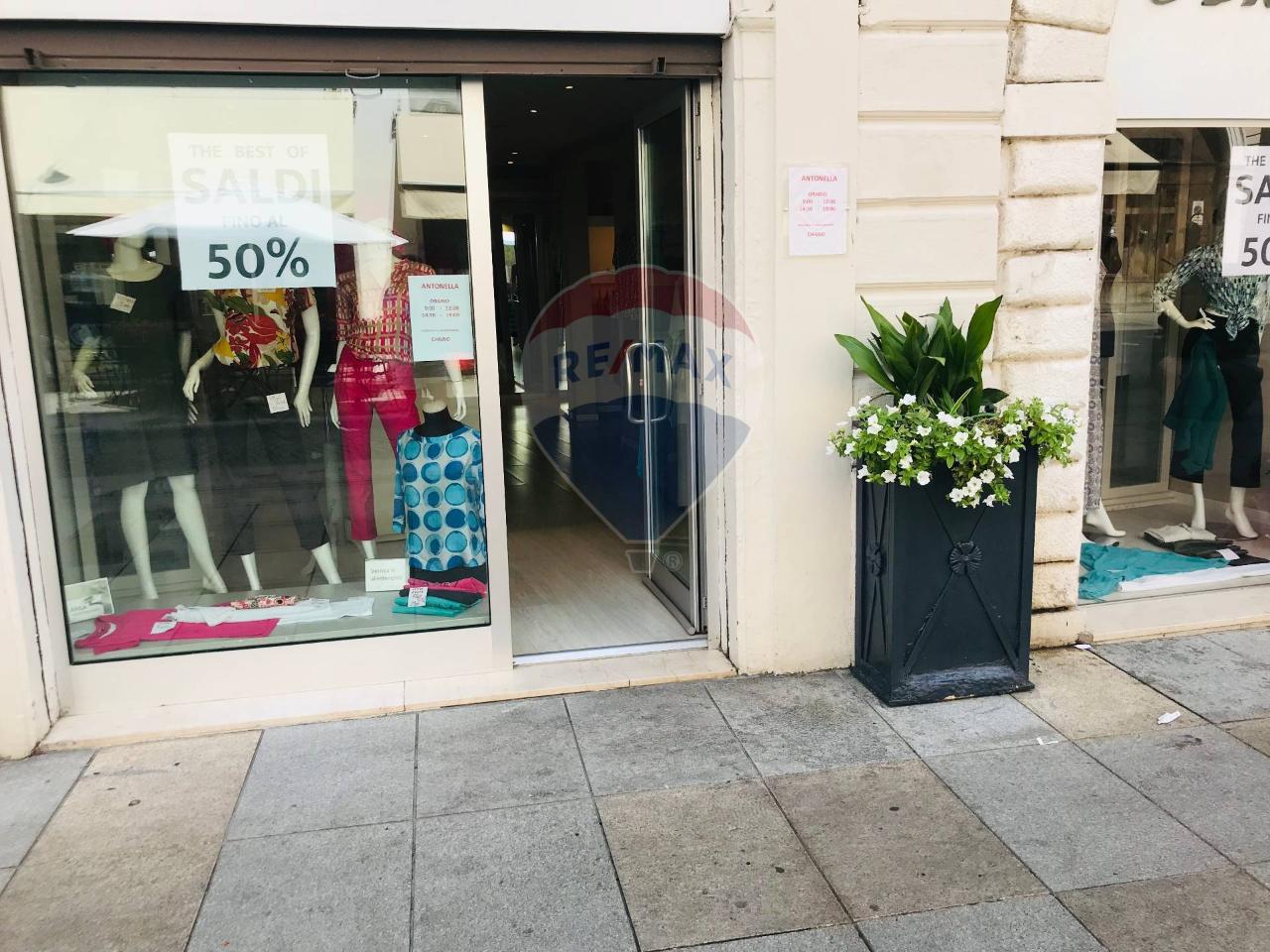 Negozio in vendita a Brescia