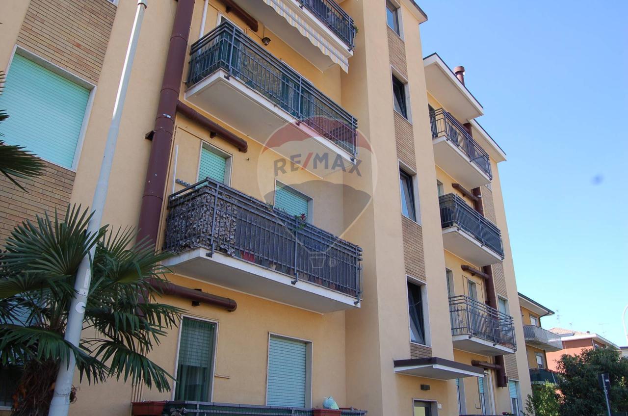 Appartamento in vendita a Arese