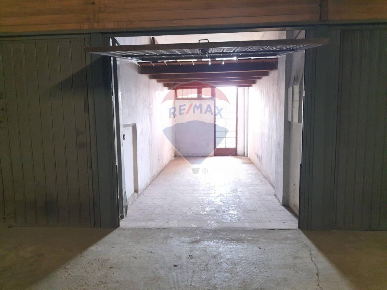 Box in vendita a Asti