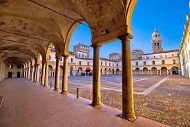 Negozio in vendita a Mantova