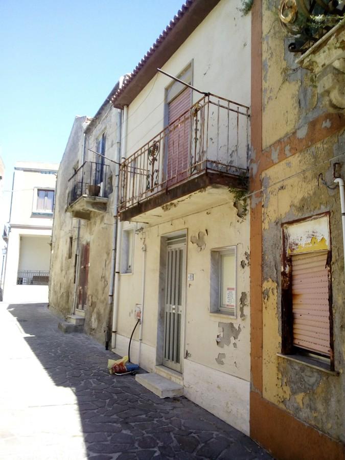 Casa indipendente in vendita a Roccavaldina