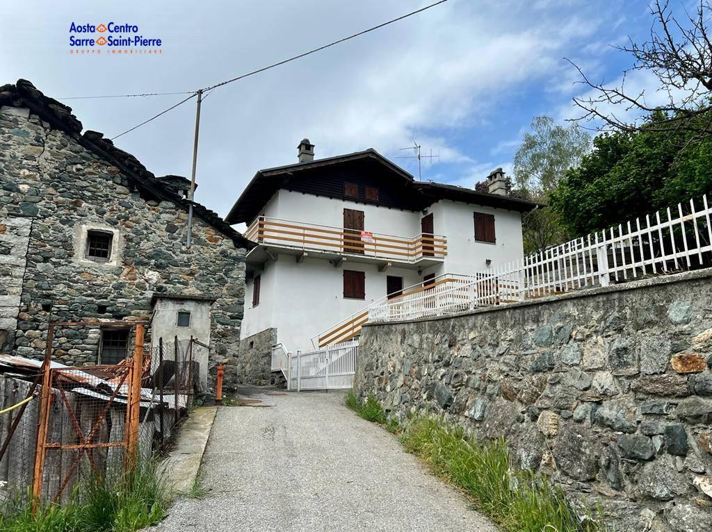 Villa in vendita a Challand Saint Victor