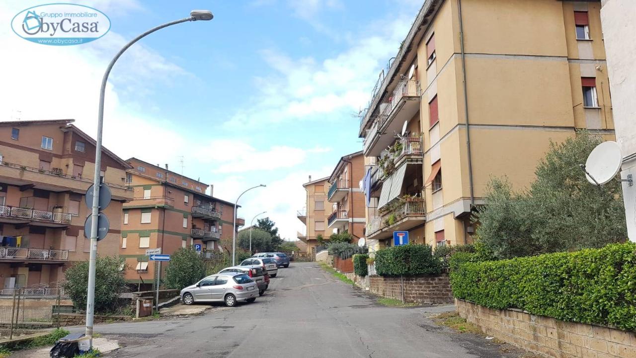 Appartamento in vendita a Capranica