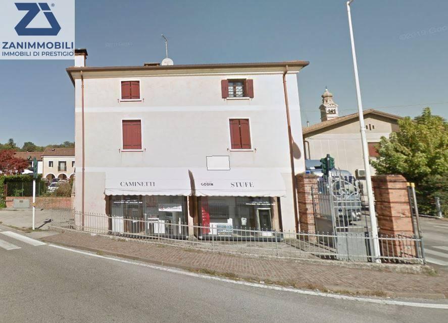 Negozio in affitto a Castello Di Godego
