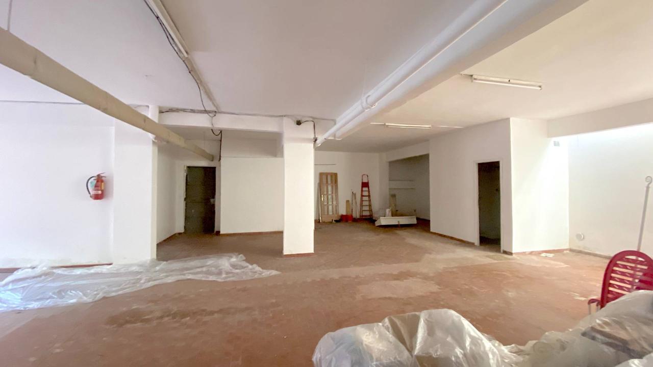 Magazzino in vendita a Roma