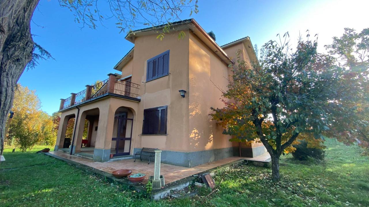 Villa in vendita a Sutri