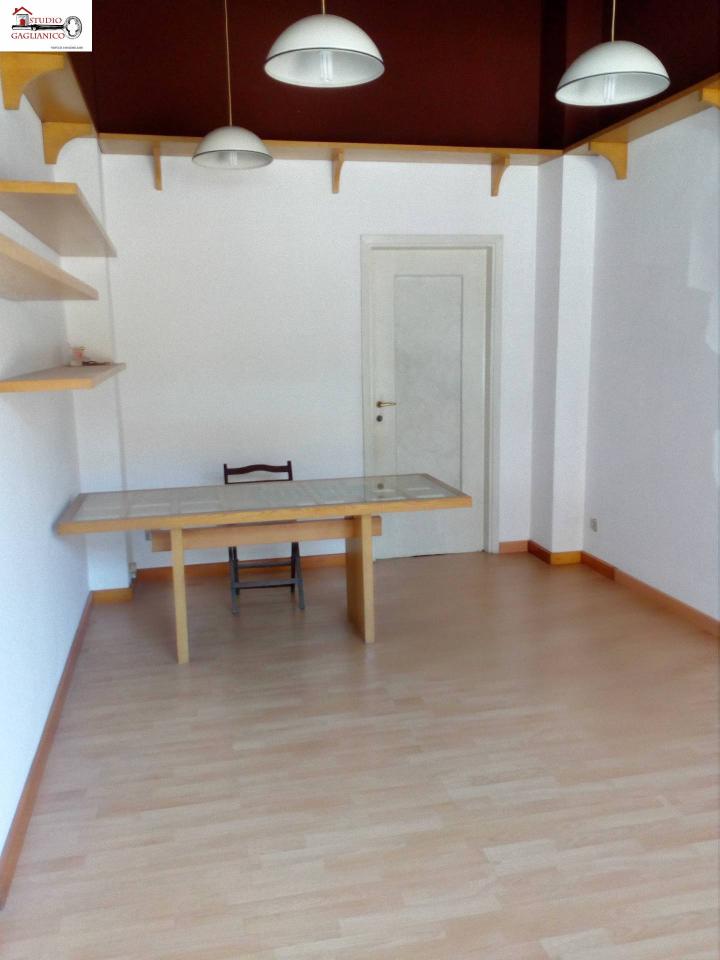 Negozio in vendita a Gaglianico