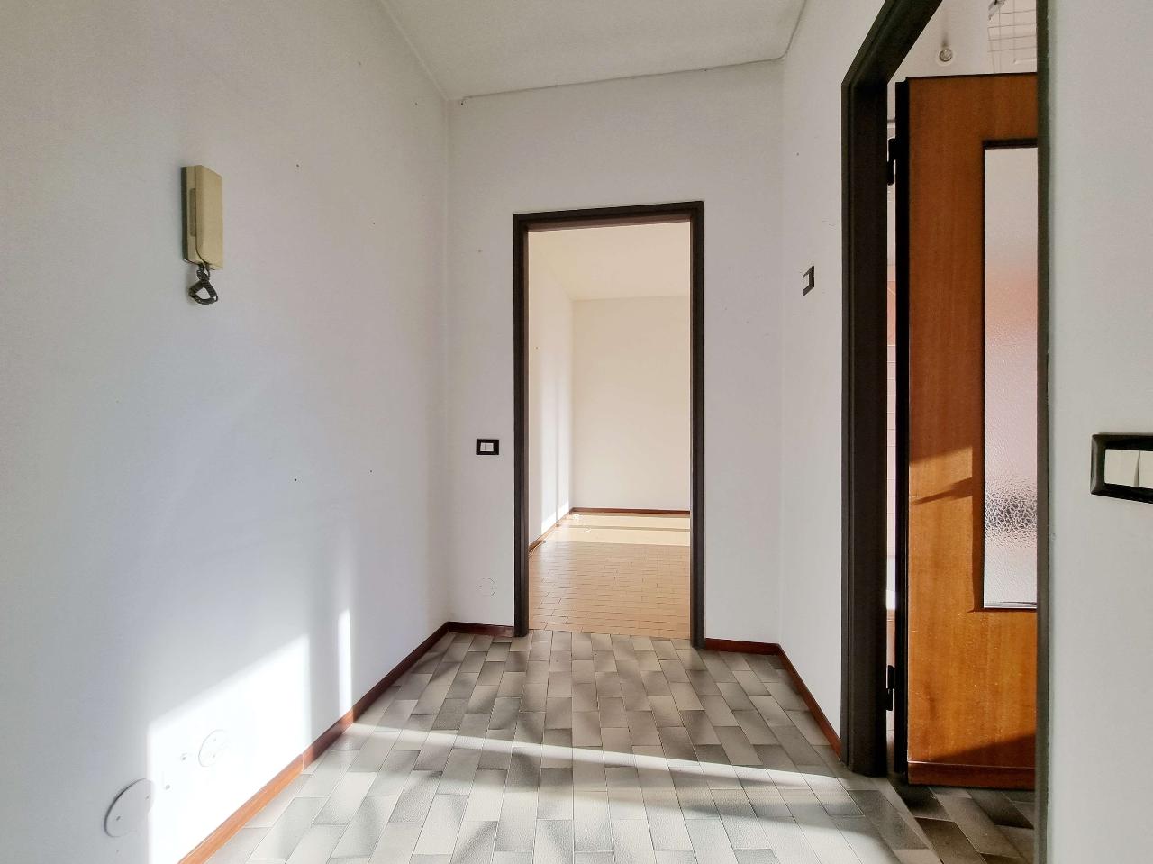 Appartamento in vendita a Novara