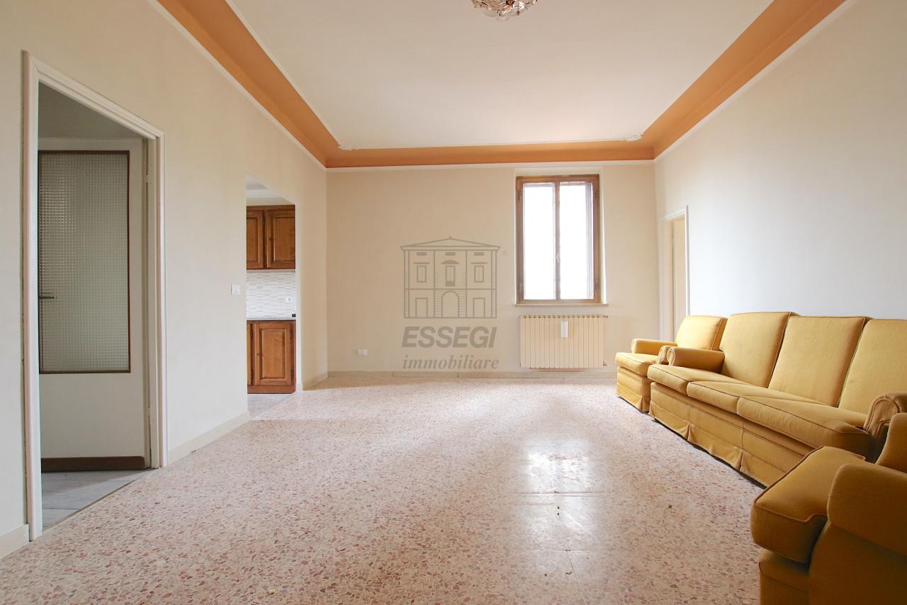 Appartamento in vendita a Lucca
