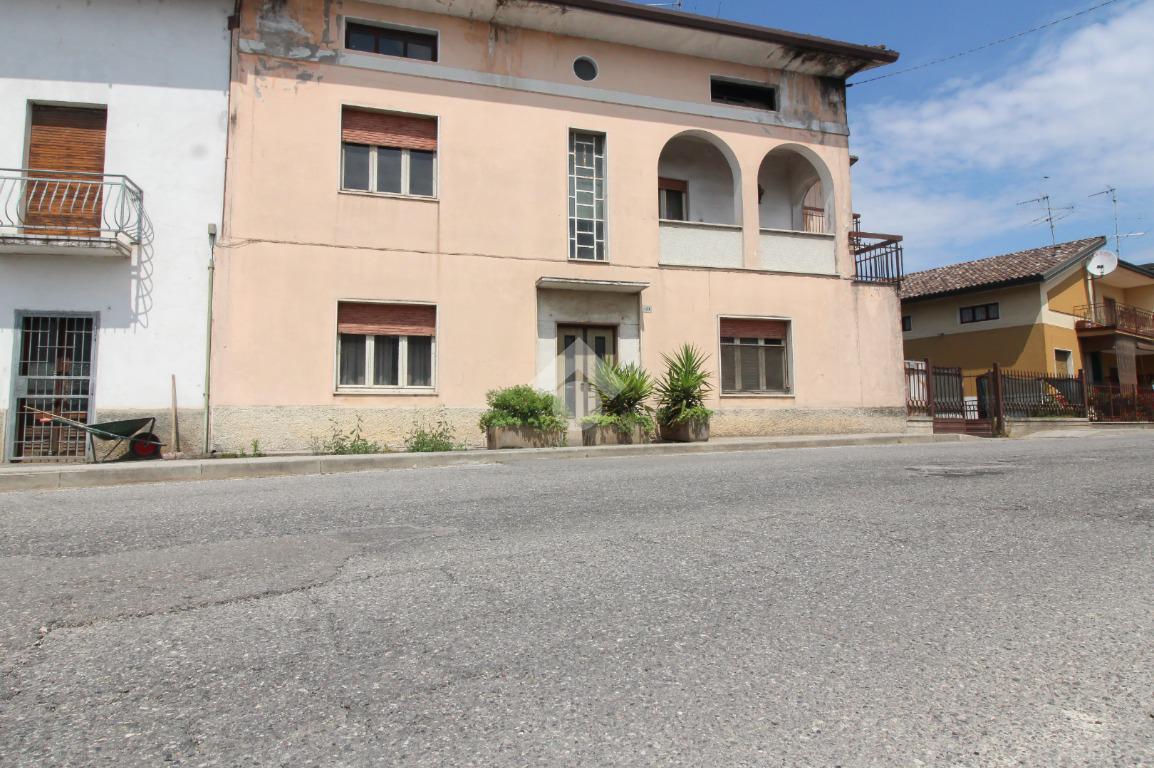 Casa indipendente in vendita a Calcinato