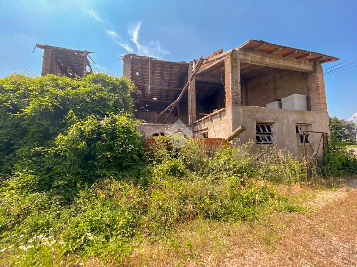 Rustico in vendita a Calcinato