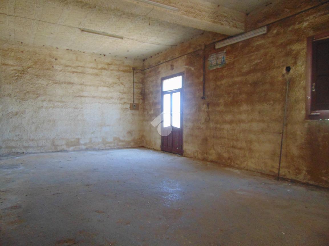 Box in vendita a Marsala