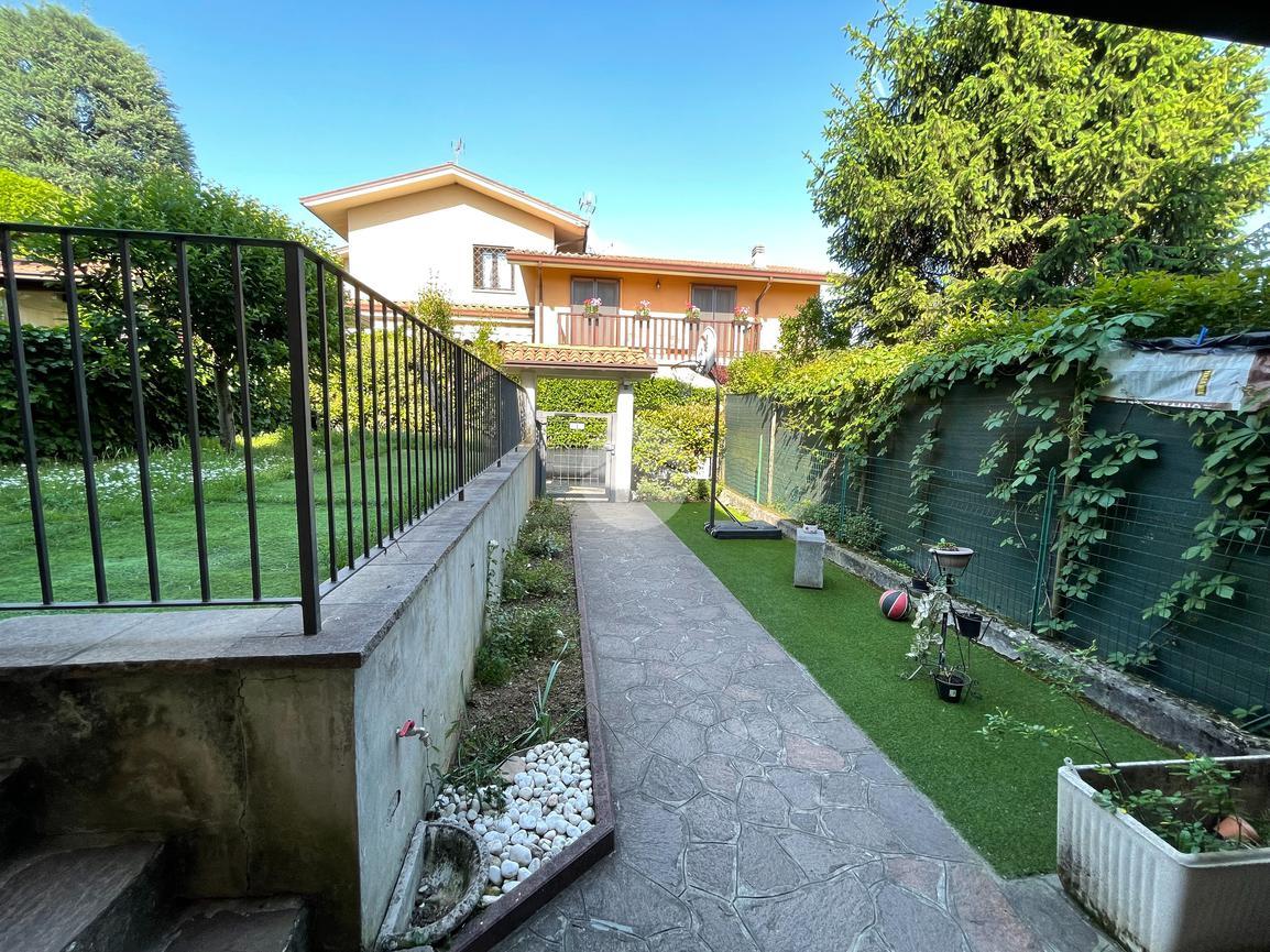 Villa a schiera in vendita a Cellatica