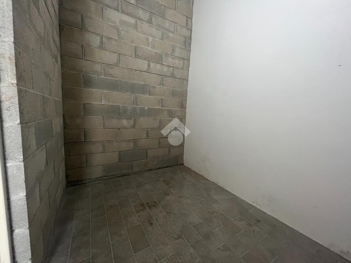 Magazzino in vendita a Livorno