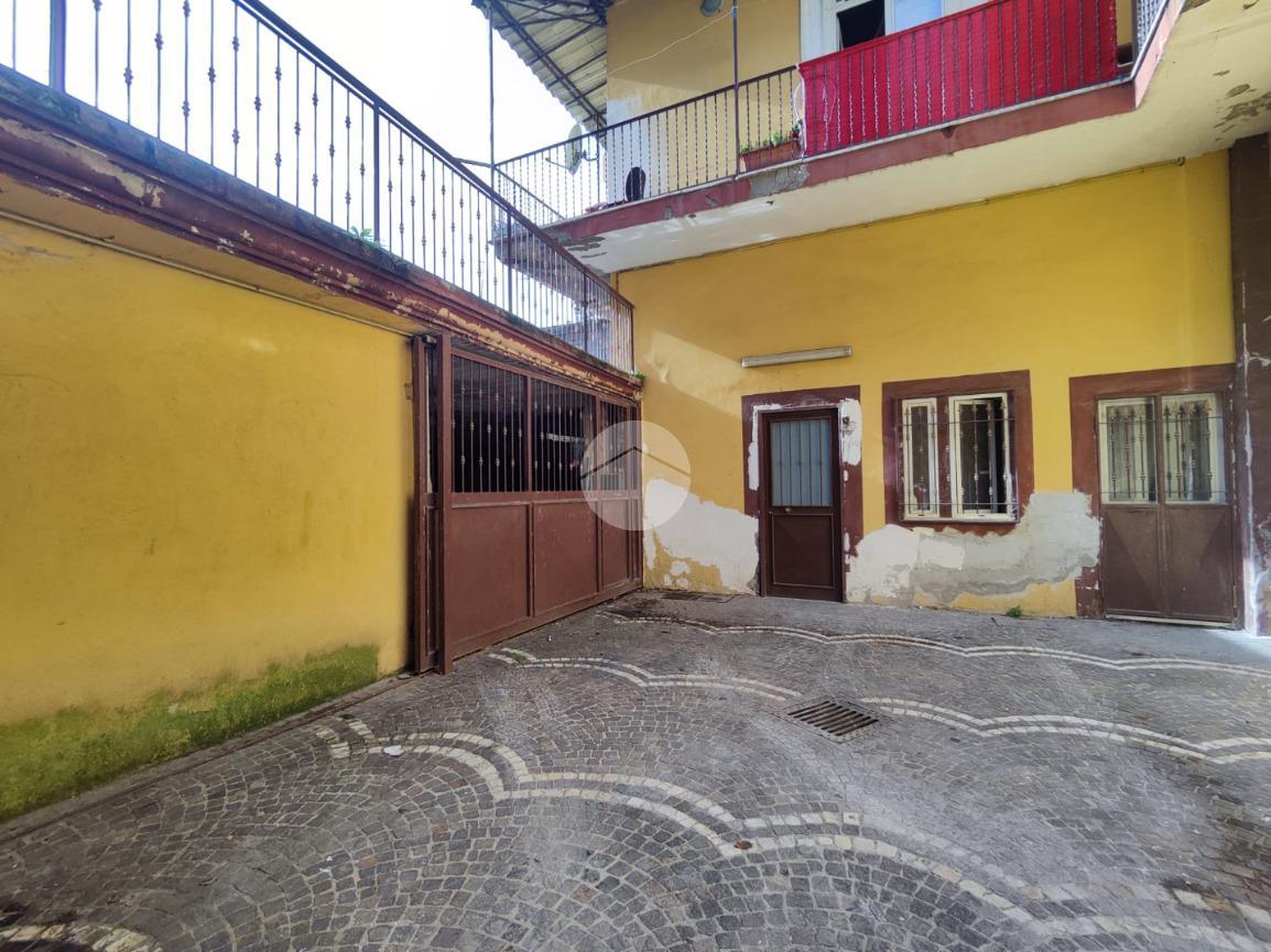 Trilocale in Vico Francesco Franco 29, Melito di Napoli
