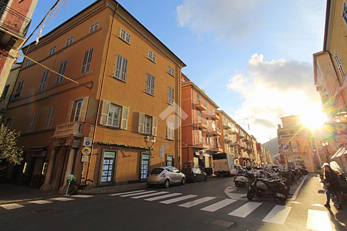 Appartamento in vendita a Alassio