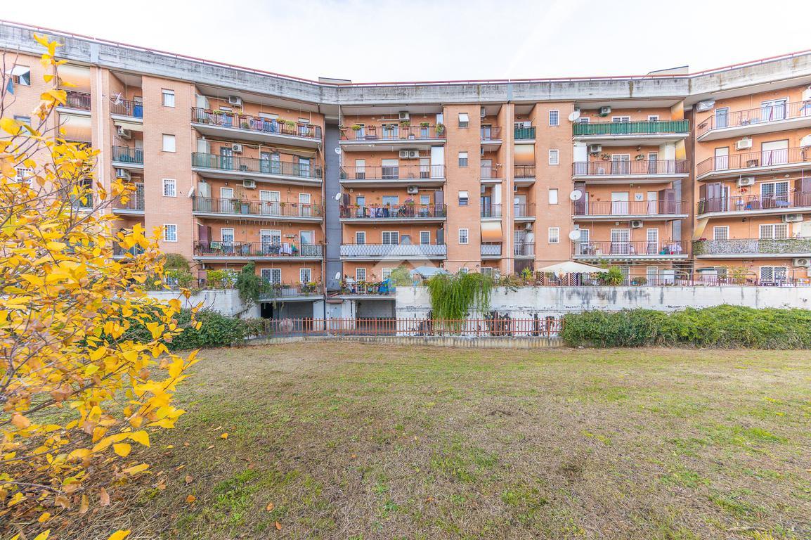 Appartamento in vendita a Guidonia Montecelio