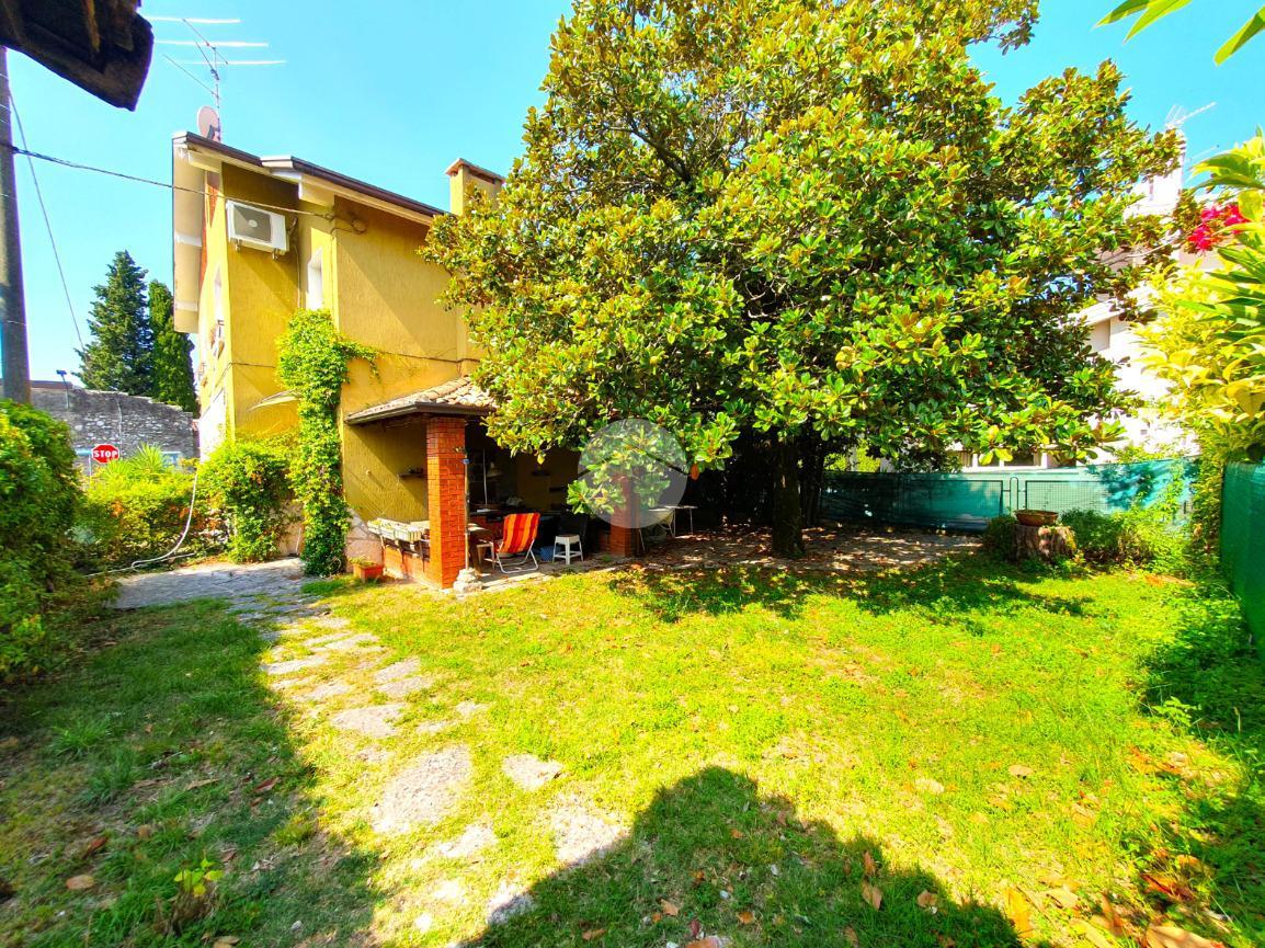 Villa in vendita a Toscolano Maderno