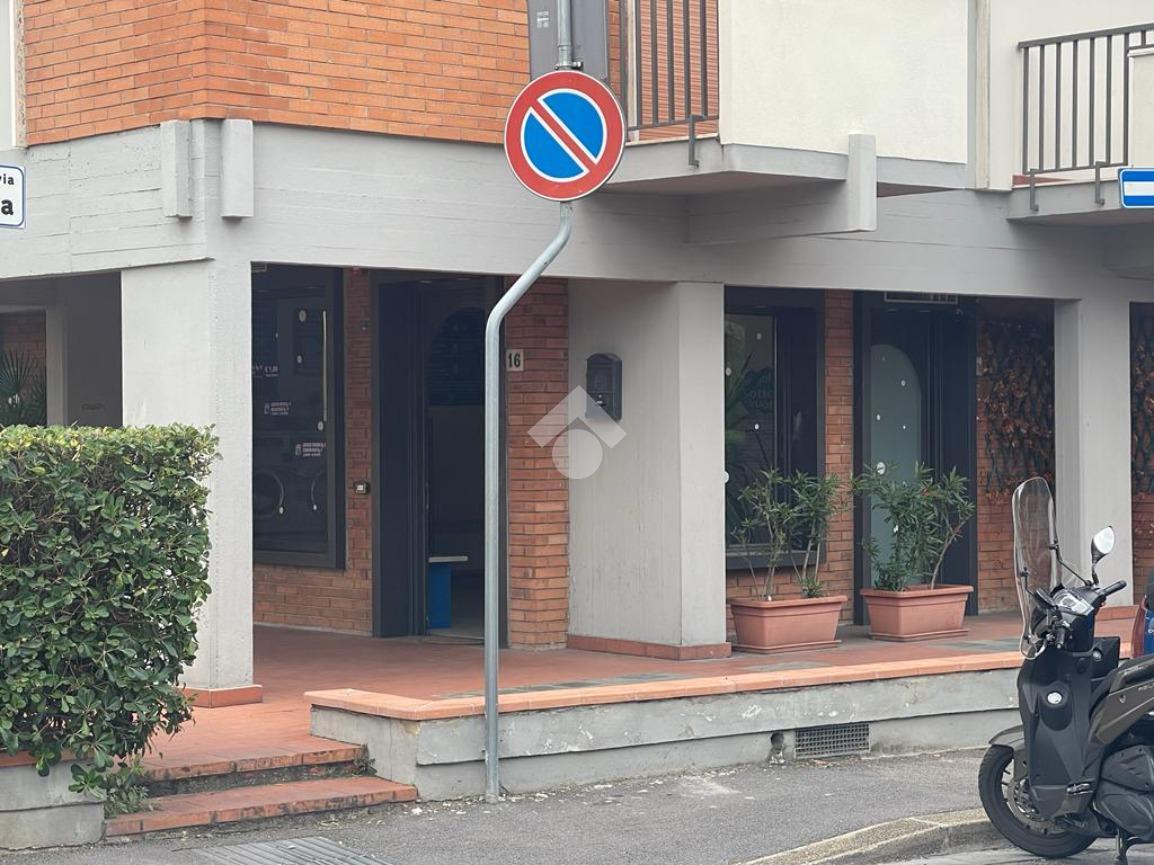 Negozio in affitto a Firenze