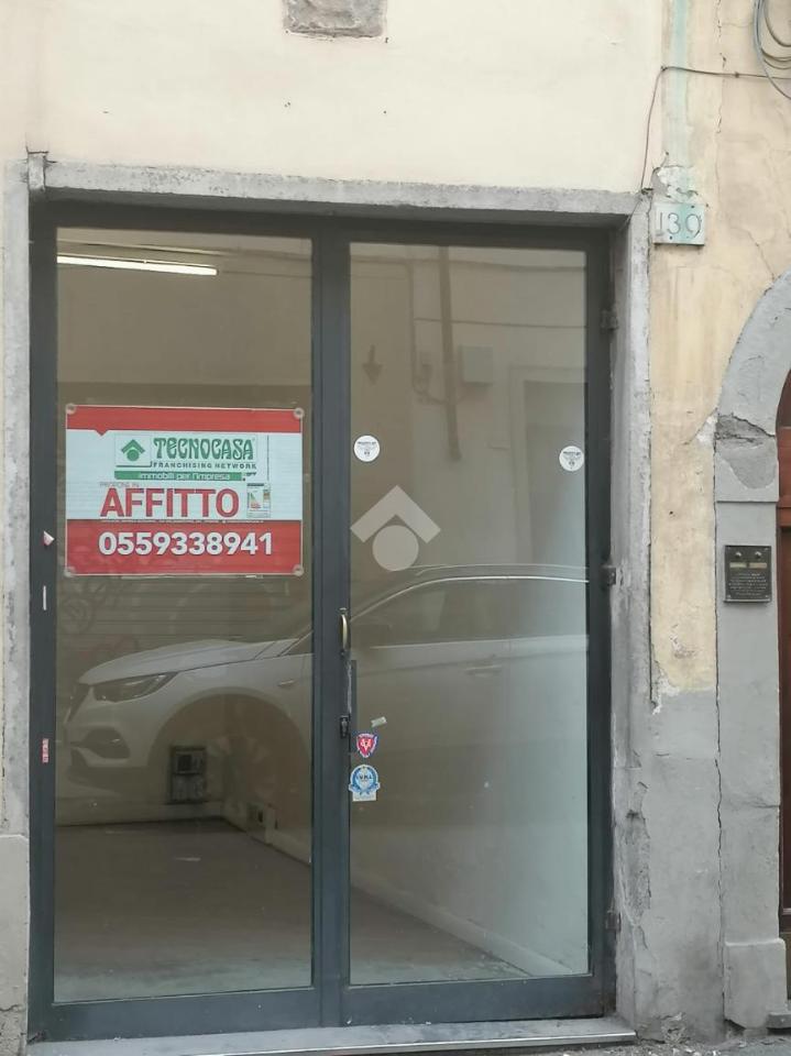 Negozio in affitto a Firenze