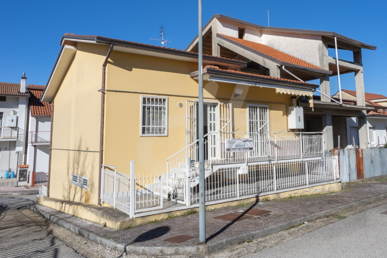 Terratetto unifamiliare in vendita a Calvi