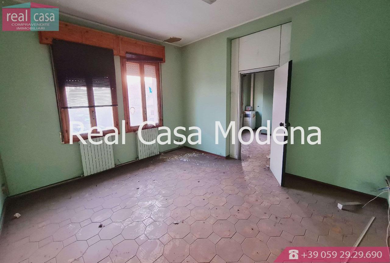 Ufficio in vendita a Modena