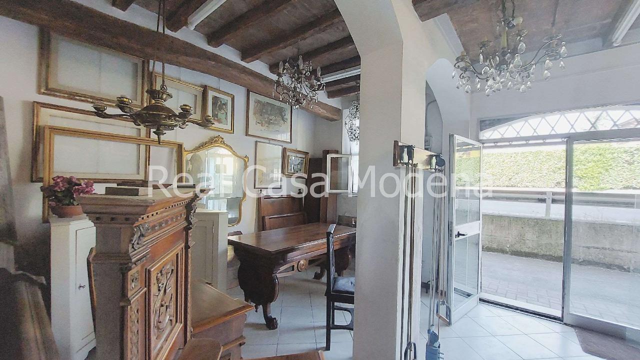 Ufficio in vendita a Modena