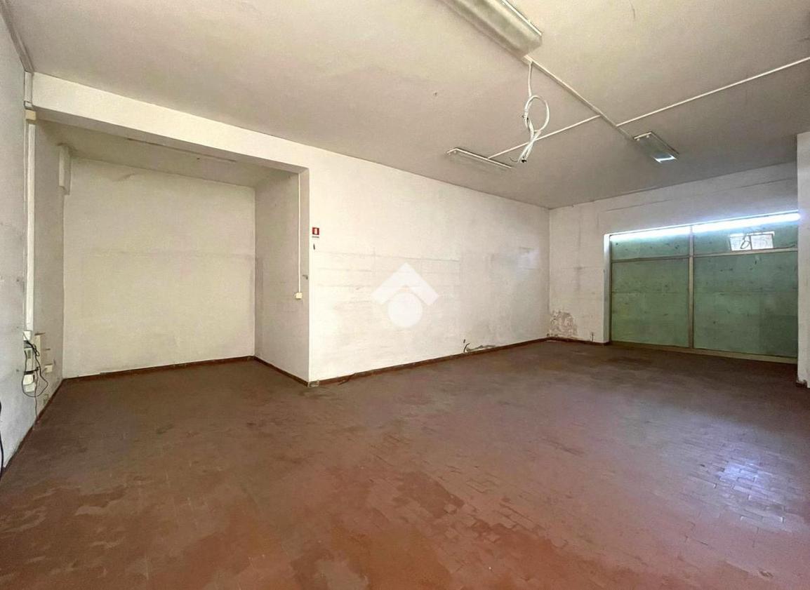 Negozio in vendita a Cori