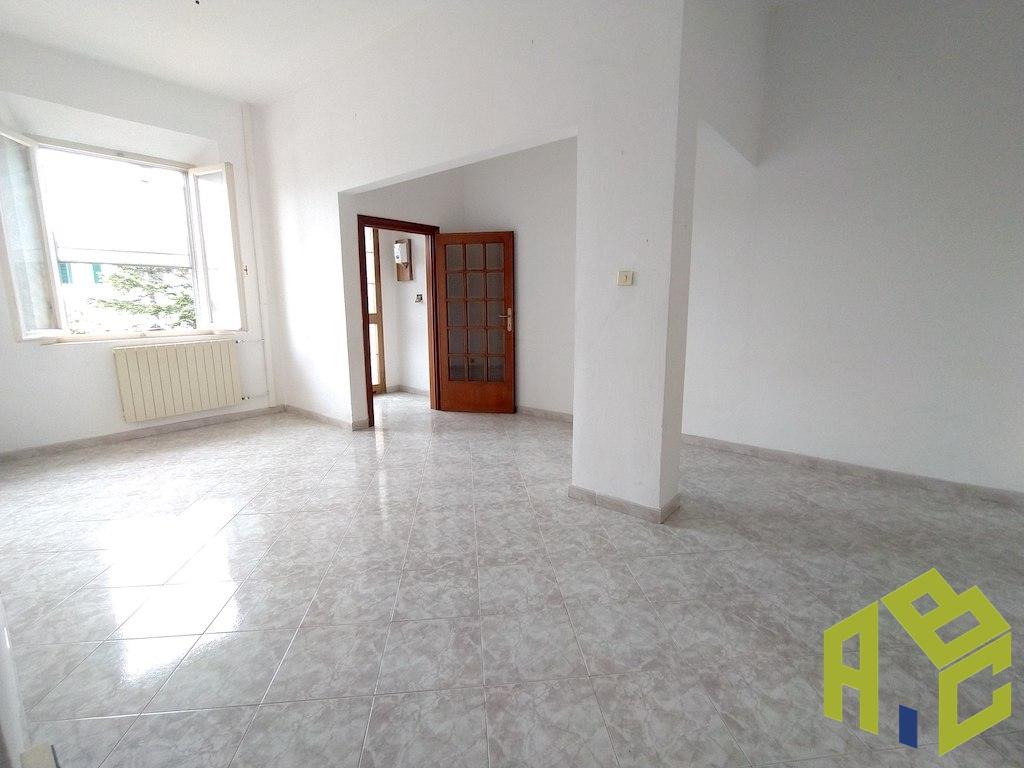 Appartamento in vendita a Rosignano Marittimo