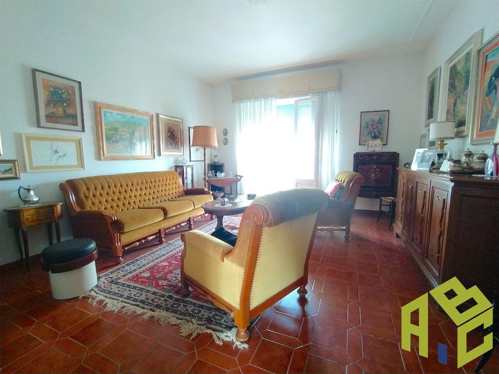 Appartamento in vendita a Rosignano Marittimo