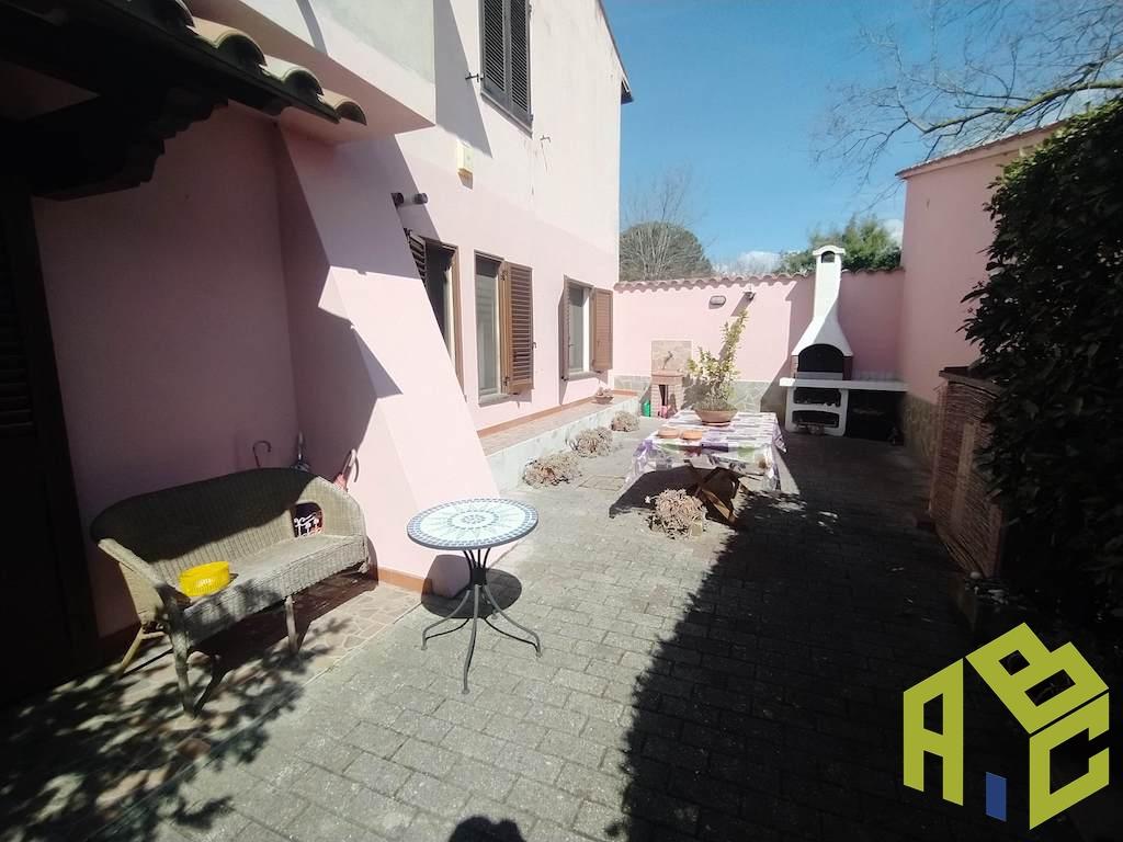 Appartamento in vendita a Rosignano Marittimo