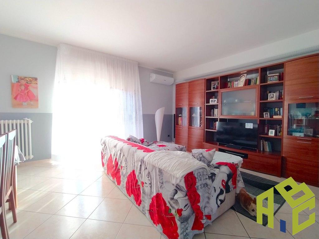 Appartamento in vendita a Rosignano Marittimo