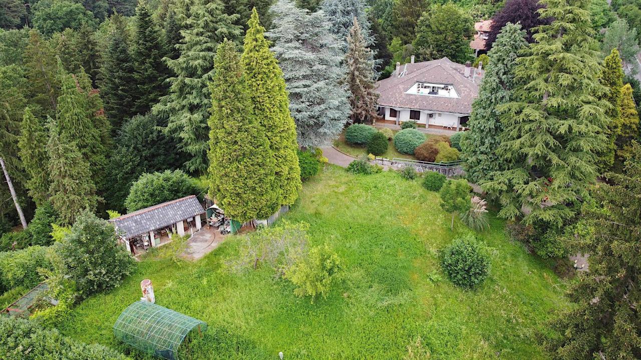 Villa in vendita a Venegono Superiore