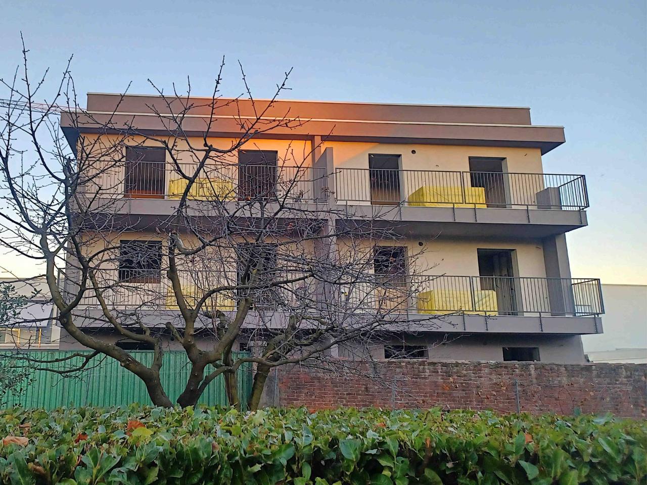 Appartamento in vendita a Vedano Olona