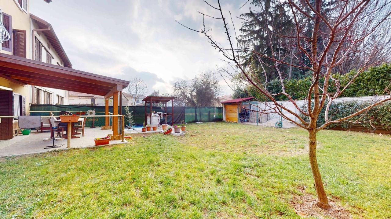 Villa in vendita a Tradate