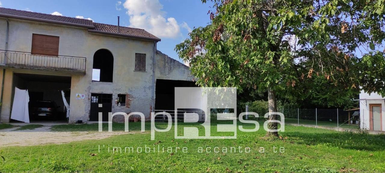 Rustico in vendita a Paese