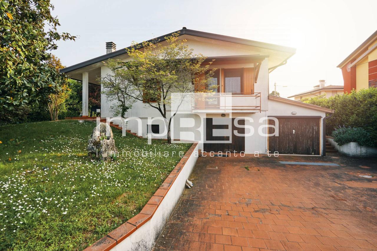 Casa indipendente in vendita a Paese