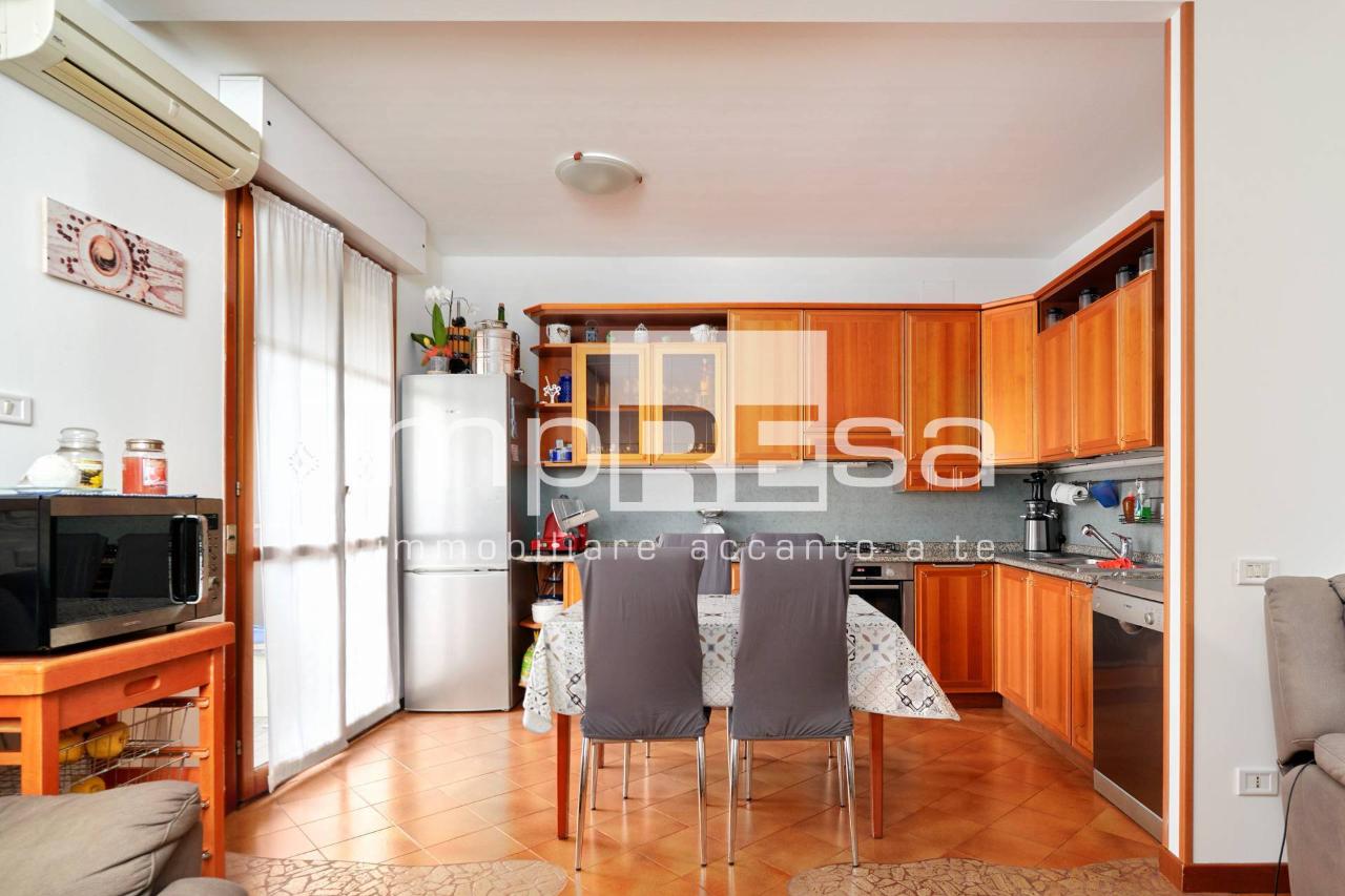 Appartamento in vendita a Paese