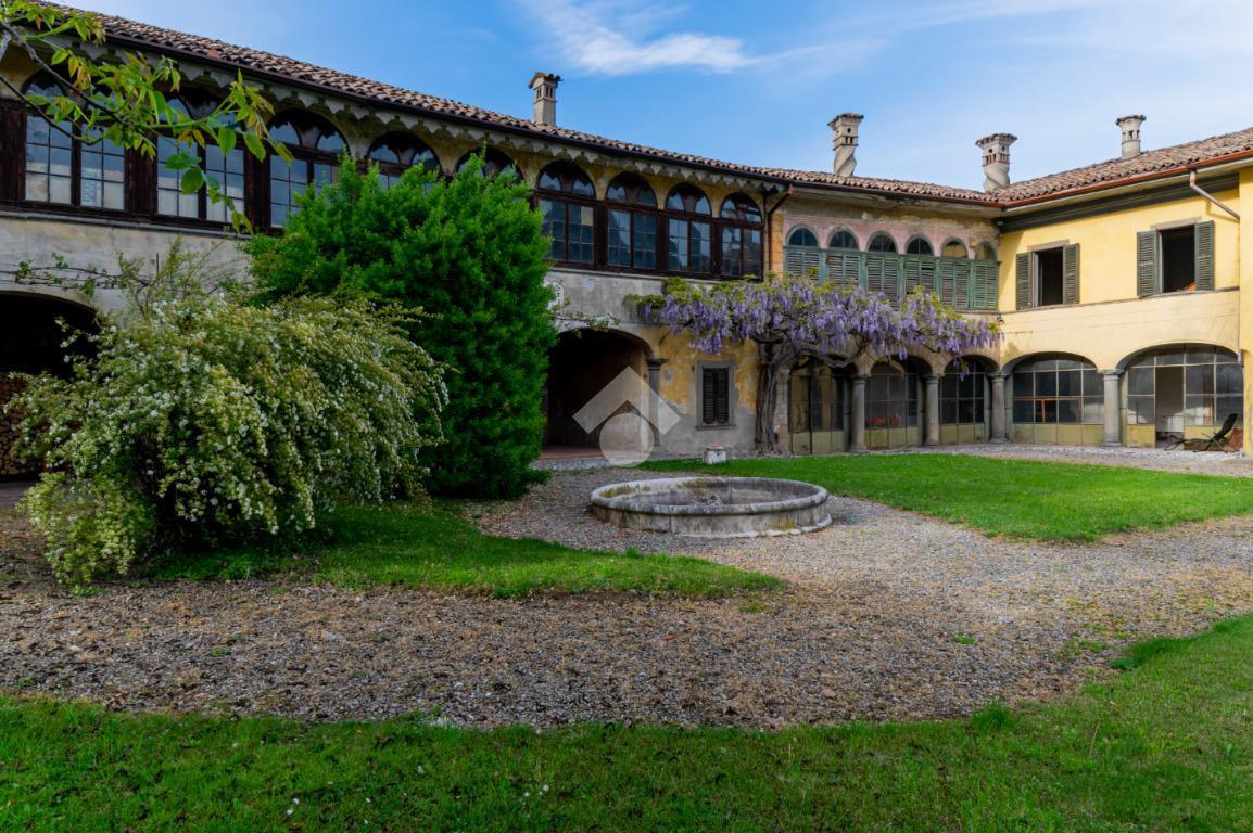 Casa indipendente in vendita a Albino