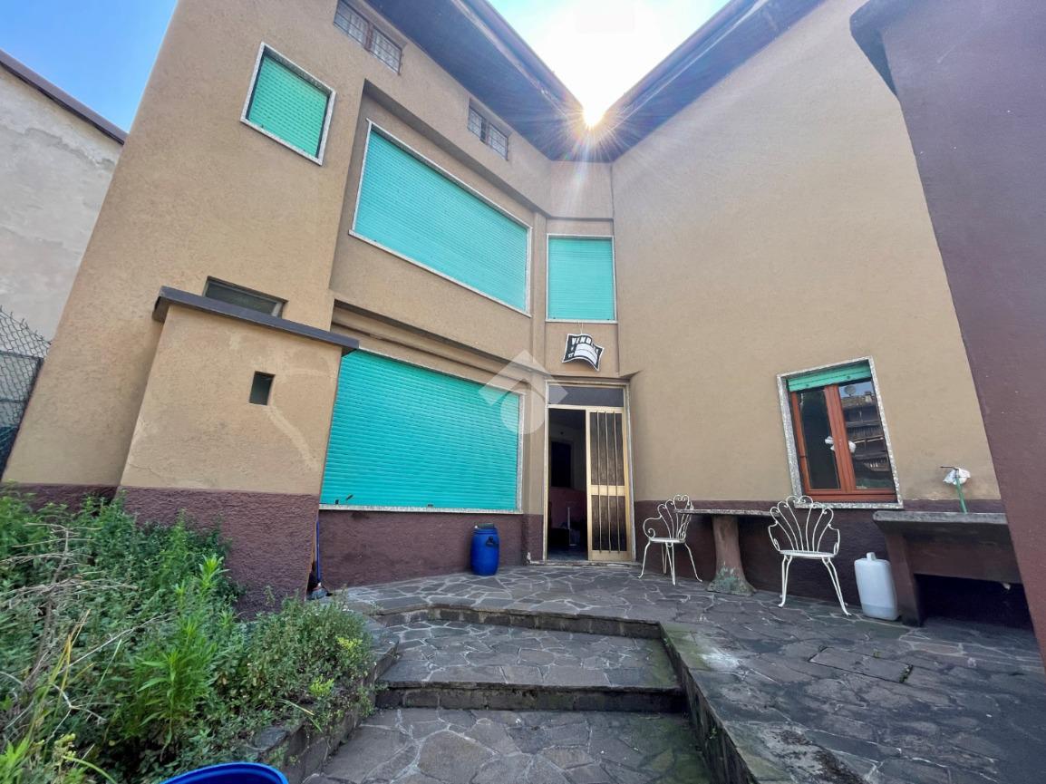 Casa indipendente in vendita a Albino