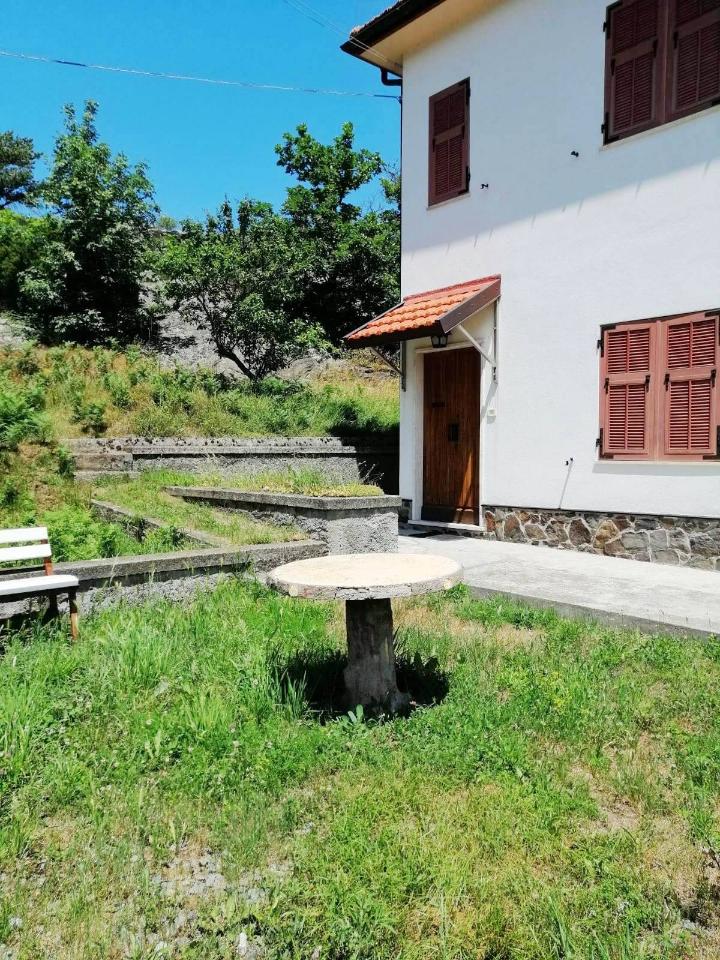 Casa indipendente in vendita a Urbe