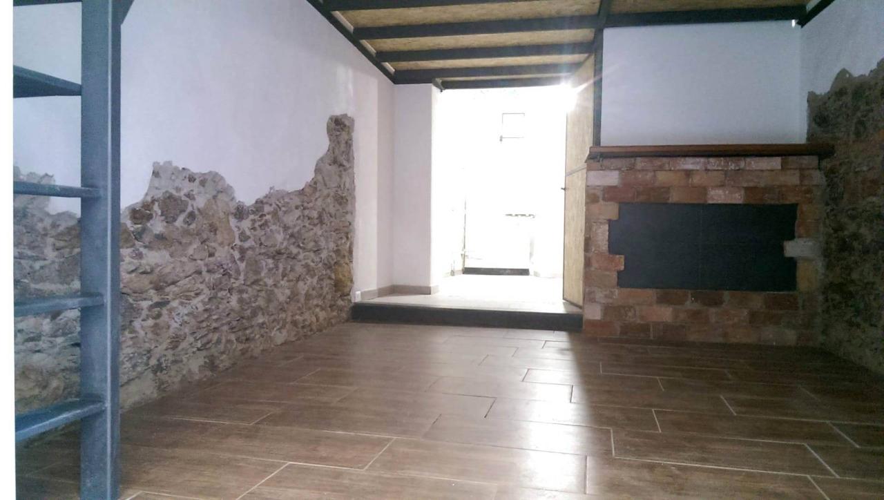 Magazzino in vendita a Savona