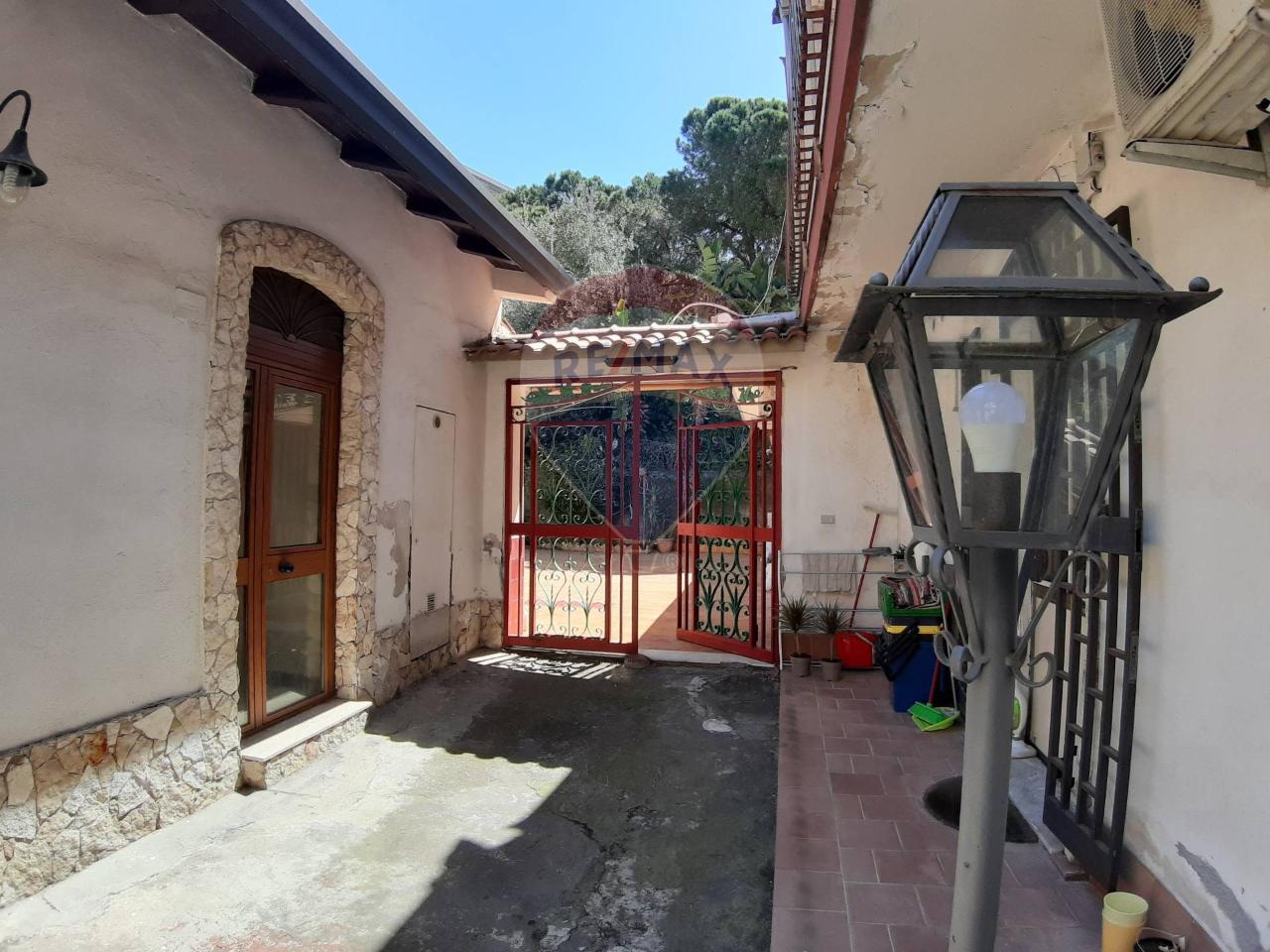 Casa indipendente in vendita a Catania