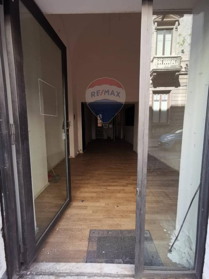 Negozio in affitto a Catania