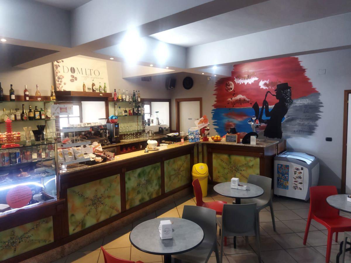 Bar in vendita a Casalgrasso